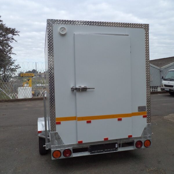Buy Mobile Freezer Unbraked – Best deals on Premium Trailers